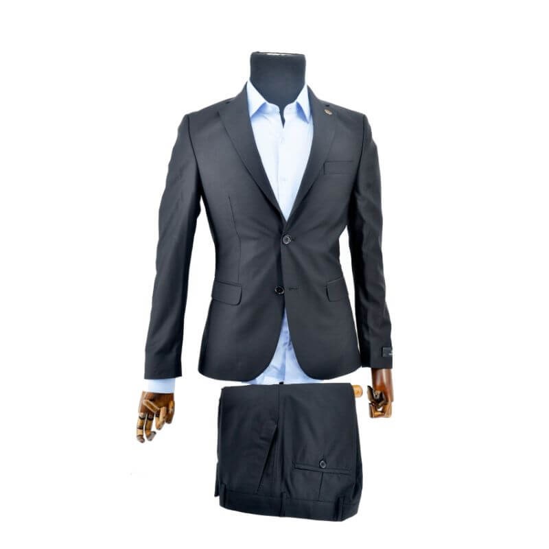 La référence des costumes de luxe au Sénégal - Nova SN