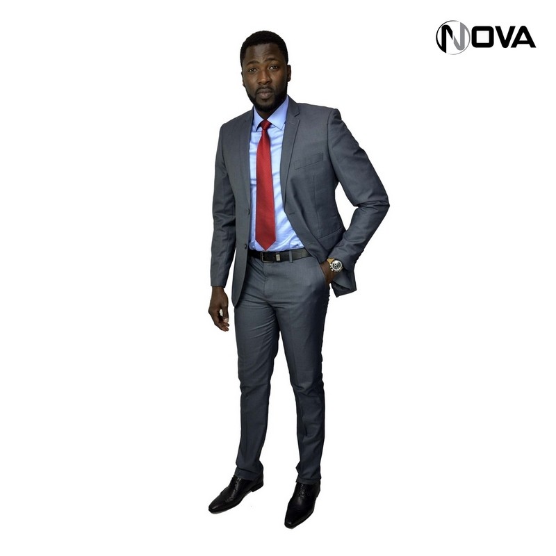 Ensemble costume pour homme.