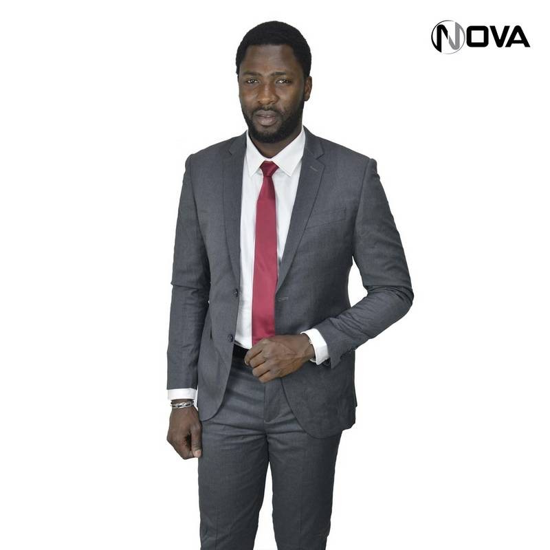 Ensemble costume pour homme.