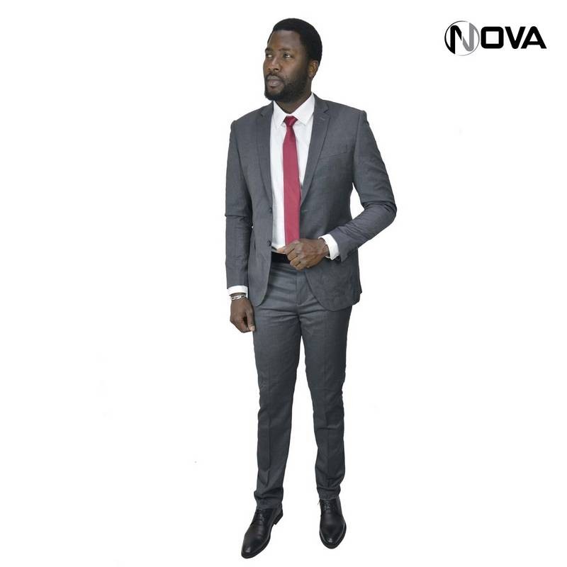 Ensemble costume pour homme.